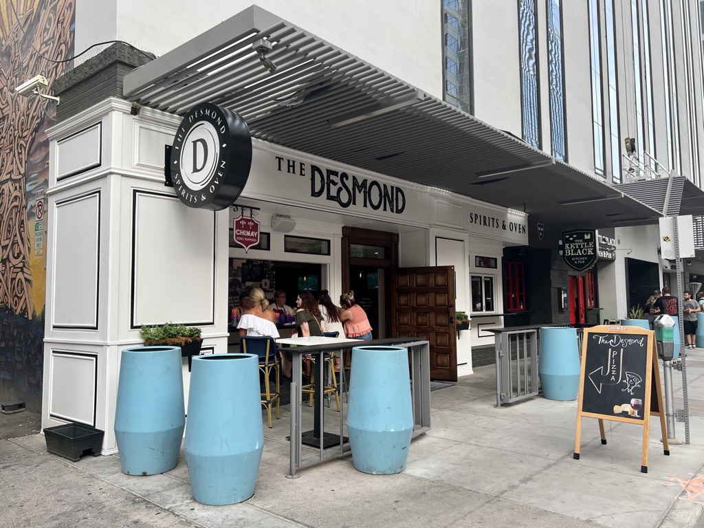 The Desmond – PHX Rail Food