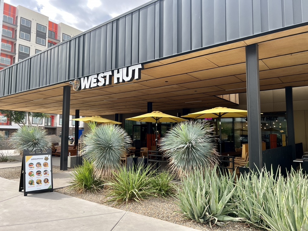 West Hut – PHX Rail Food